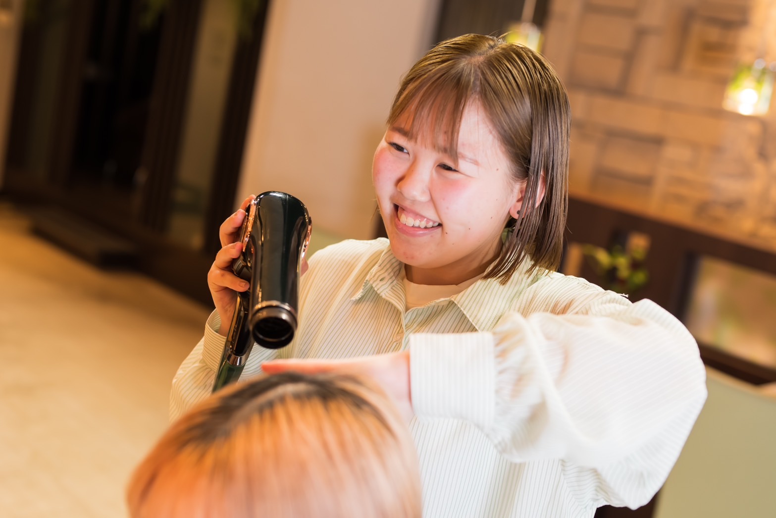 スタッフ|銀座で人気の美容師が集う美容室Respia（レスピア） | 銀座 美容室 Respia (レスピア)